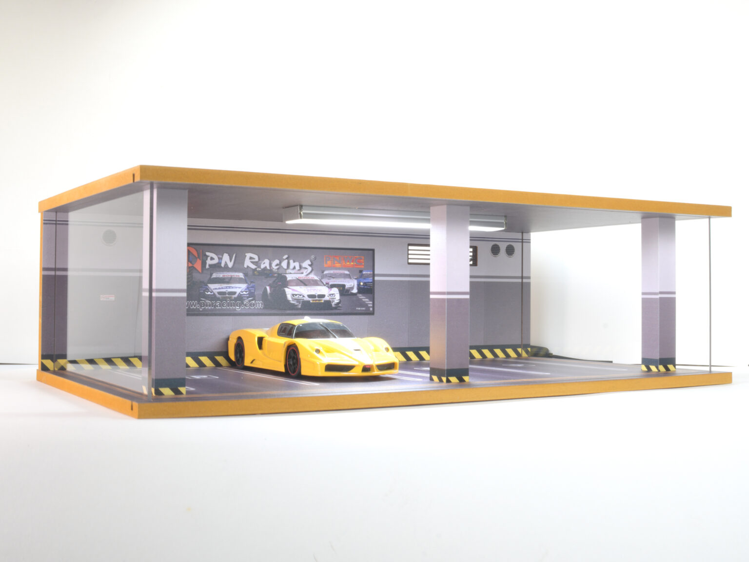 Mini-Z Realistic Car Garage 1/28 – PN Racing