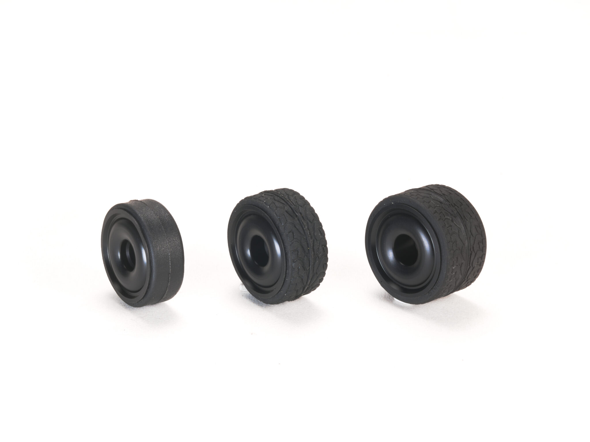 Mini-Z 2WD Machine Cut Delrin Black Wheels (Formula One Style) – PN Racing